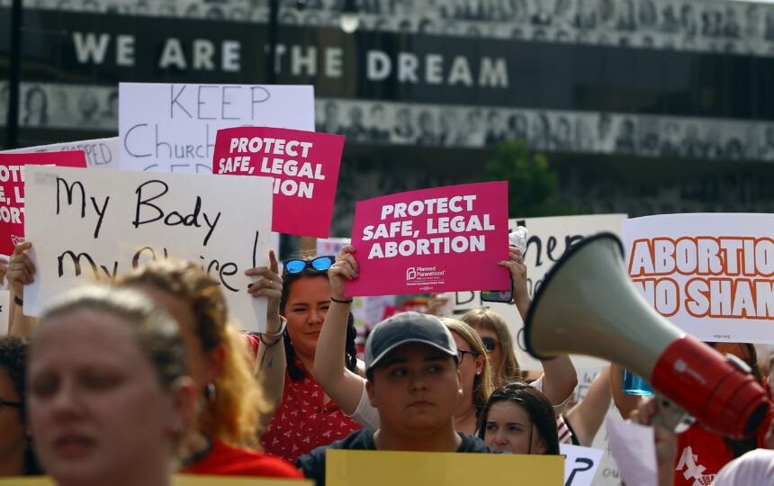 The Story Behind the Execution of AP Reporter Joseph Morton During WW2 ...